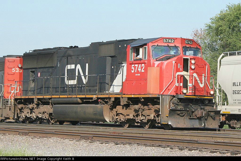 CN 5742